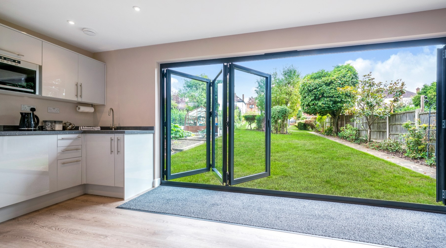 Granny Annexe Garden Room - Upminster, Essex - Superior Bespoke Garden ...